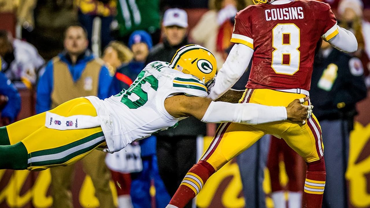 2015 in photos: LB Mike Neal