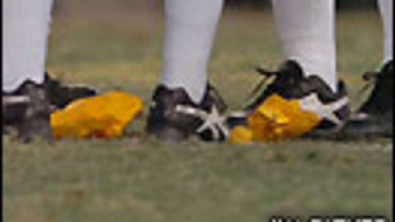 Butler: Packers Have To Lower The Flags