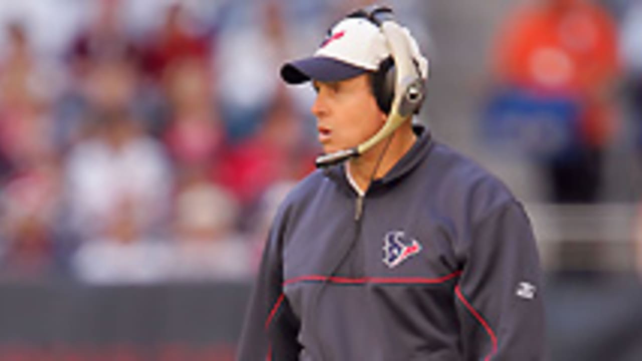 Under Capers, 3-4 Is Defense's New Starting Point