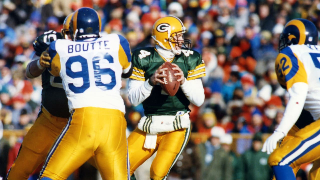 Throwback: Best photos in Packers-Rams history