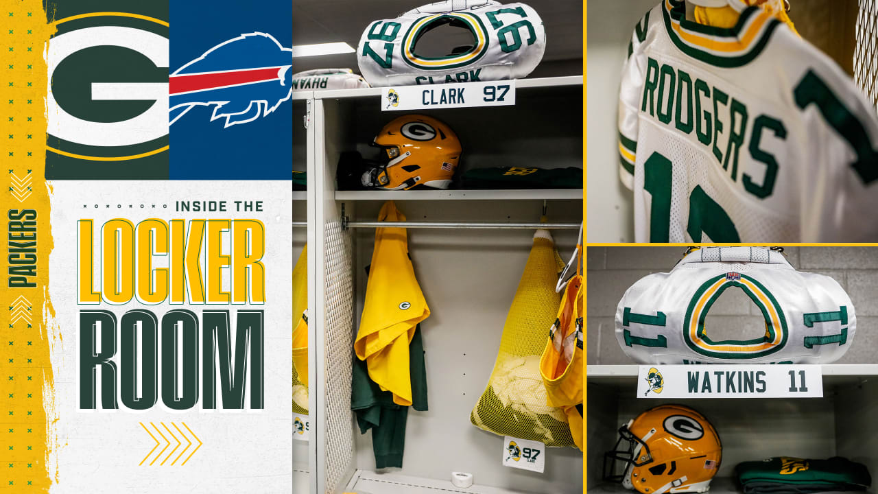 Behind the scenes: Inside the Packers' locker room in Buffalo