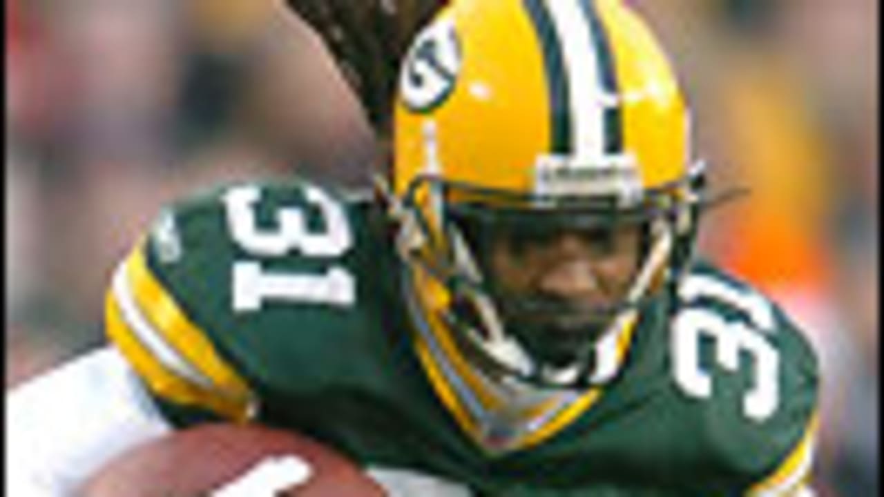 Harris Inks Extension, Keeps Focus On The Field