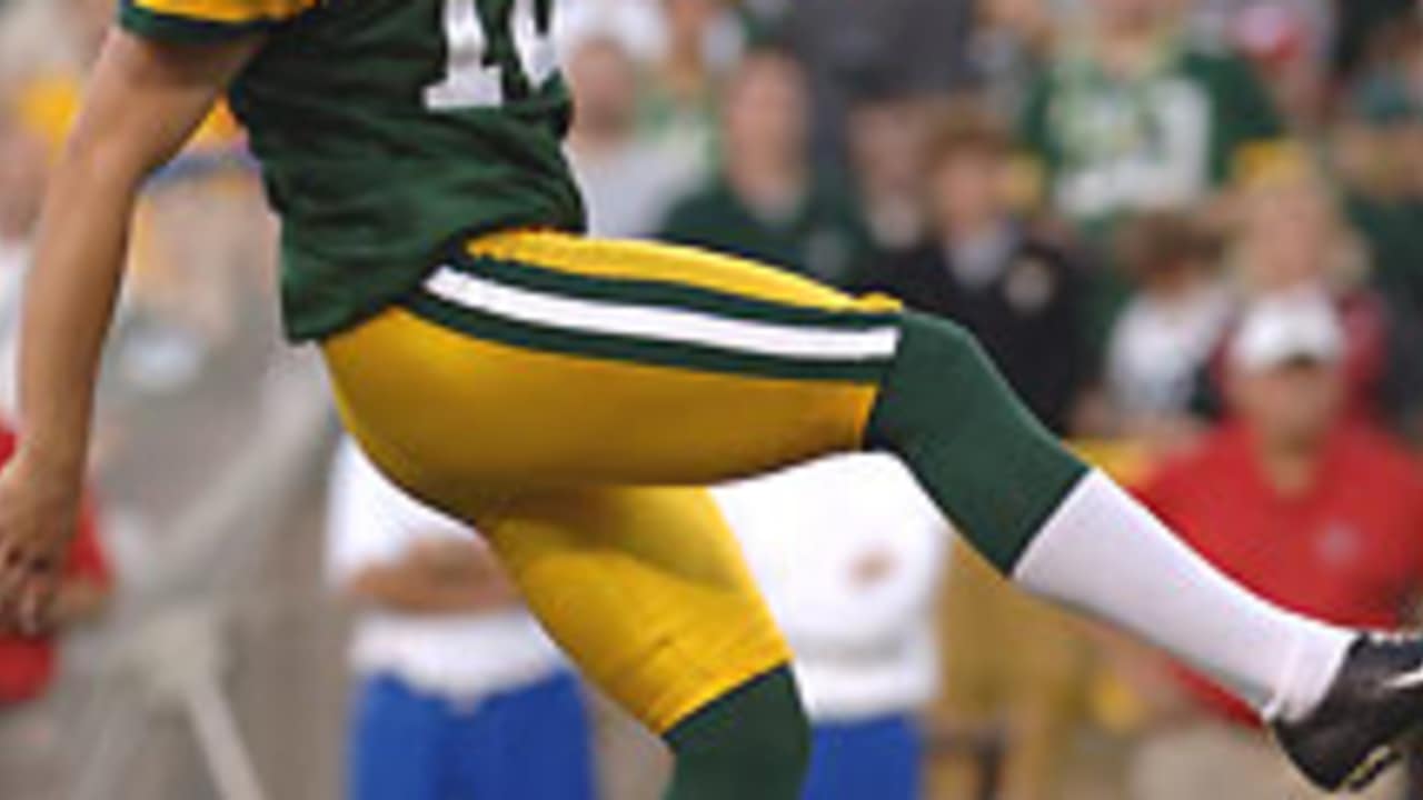 Kicker Brought In To Compete With Rayner