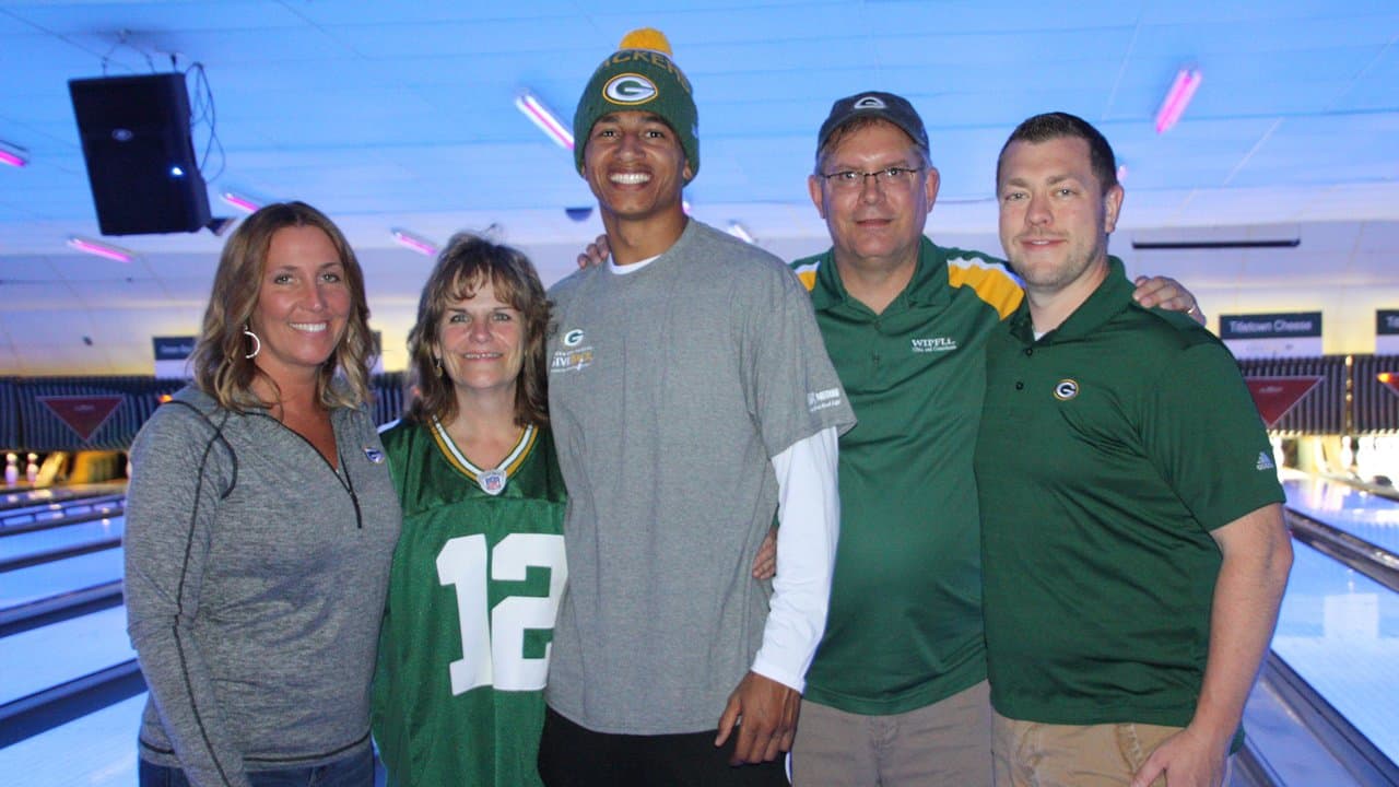 Photos: Packers Give Back Celebrity Bowling Event