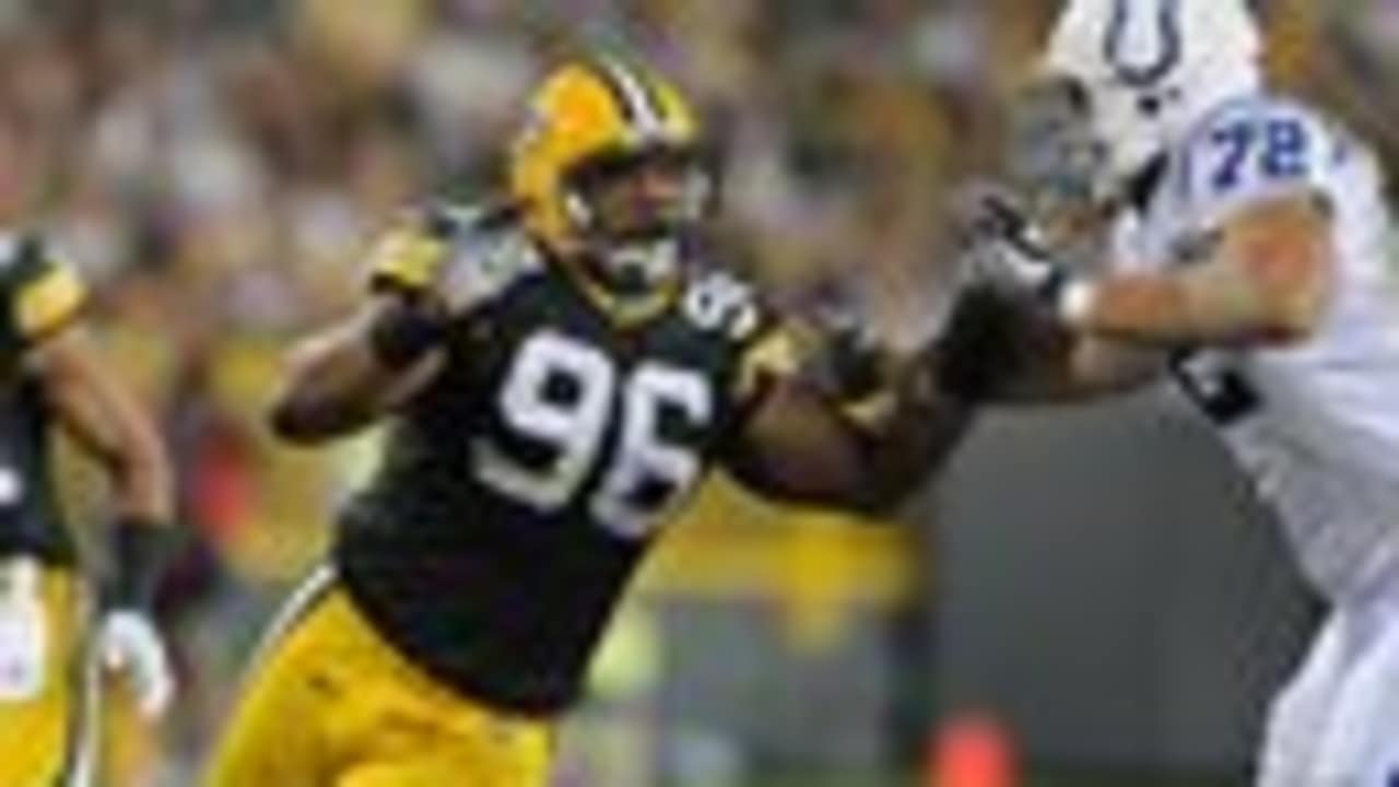 Neal back to active roster