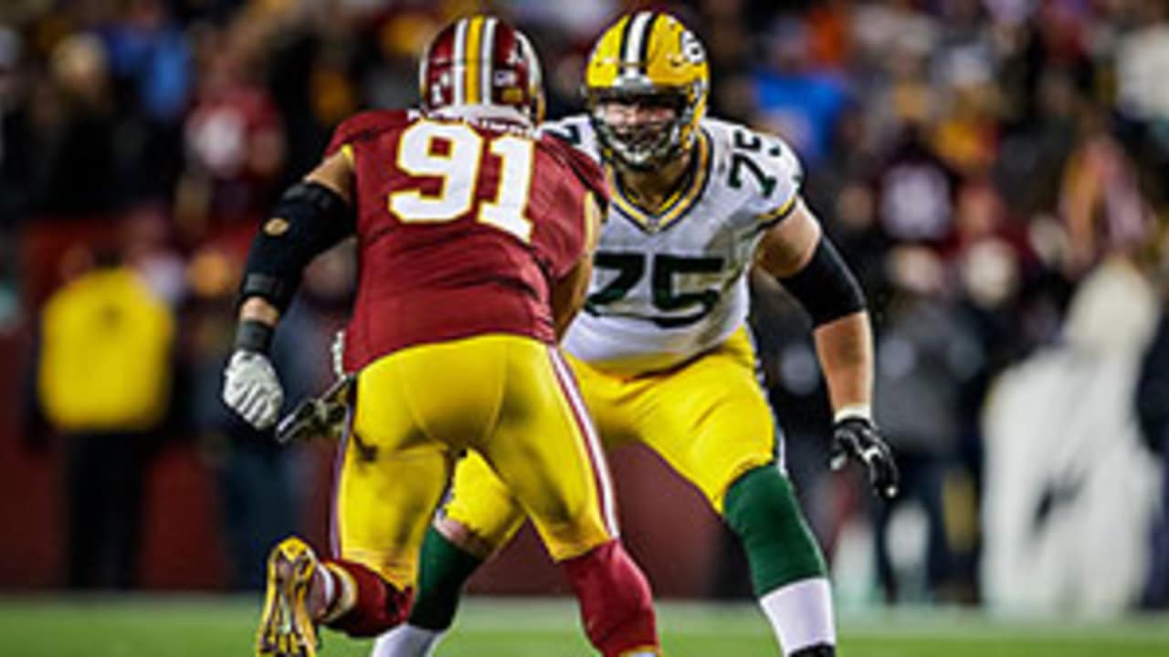 A healthy Bryan Bulaga enjoying his best season yet