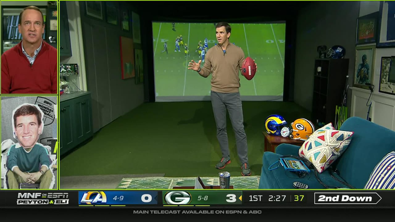 Eli Manning breaks down how Aaron Rodgers executes his pre-snap cadence ...