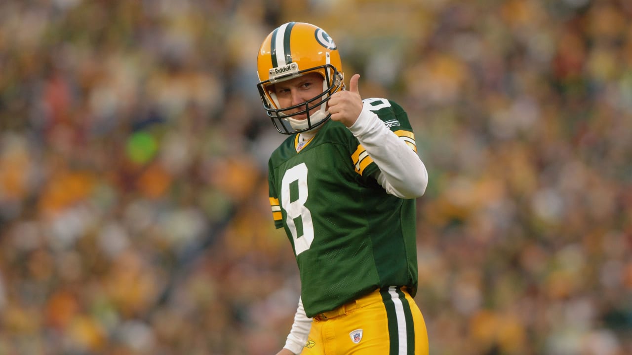 211211-ryan-longwell-appearance