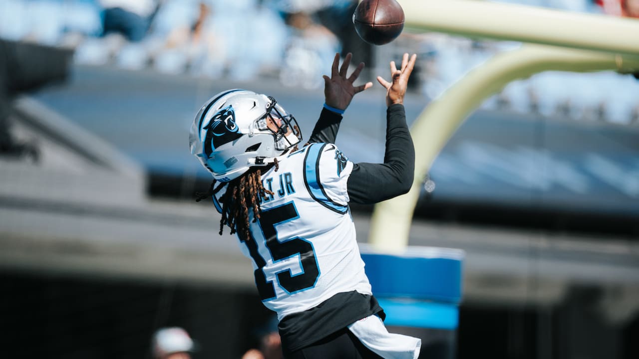 PHOTOS: Pregame warmups before Buccaneers