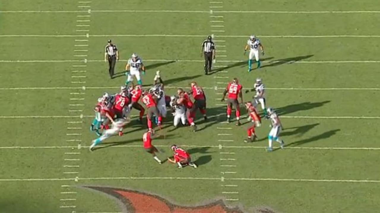 Kawann Short field goal block