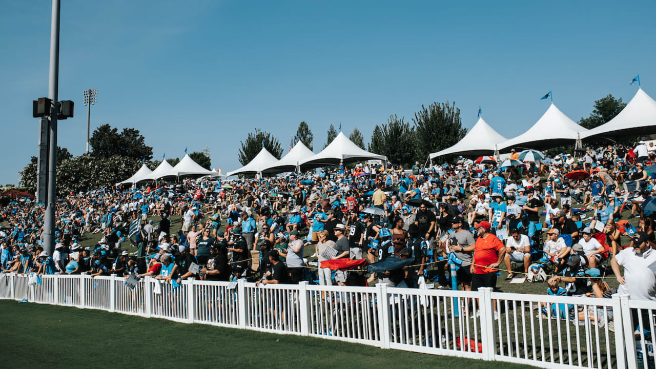PHOTOS: Fans attend Panthers joint practice with Jets