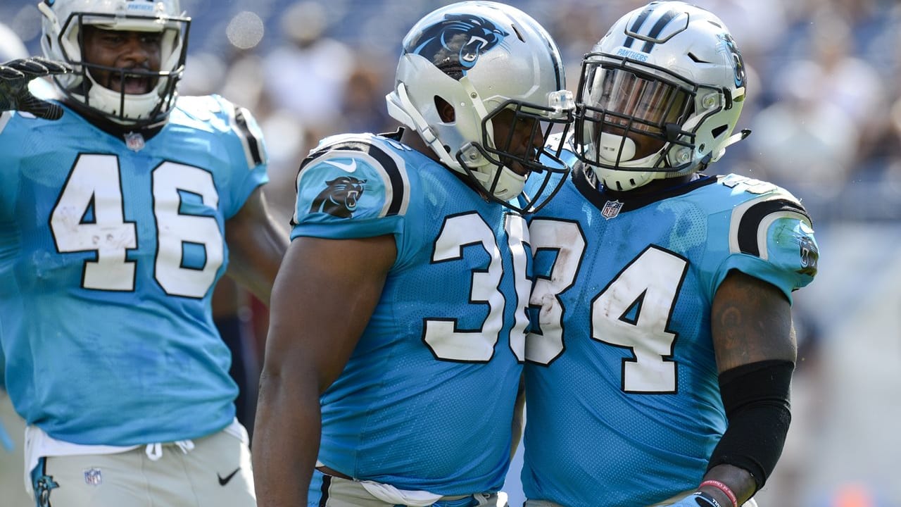 Photos: Panthers at Titans