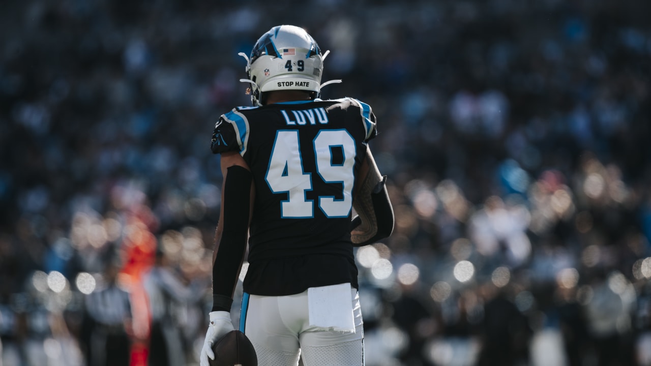 In-game photos: Carolina vs. New England in Week 9