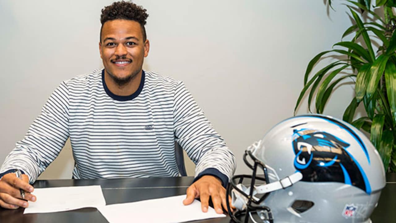 Panthers re-sign Wes Horton