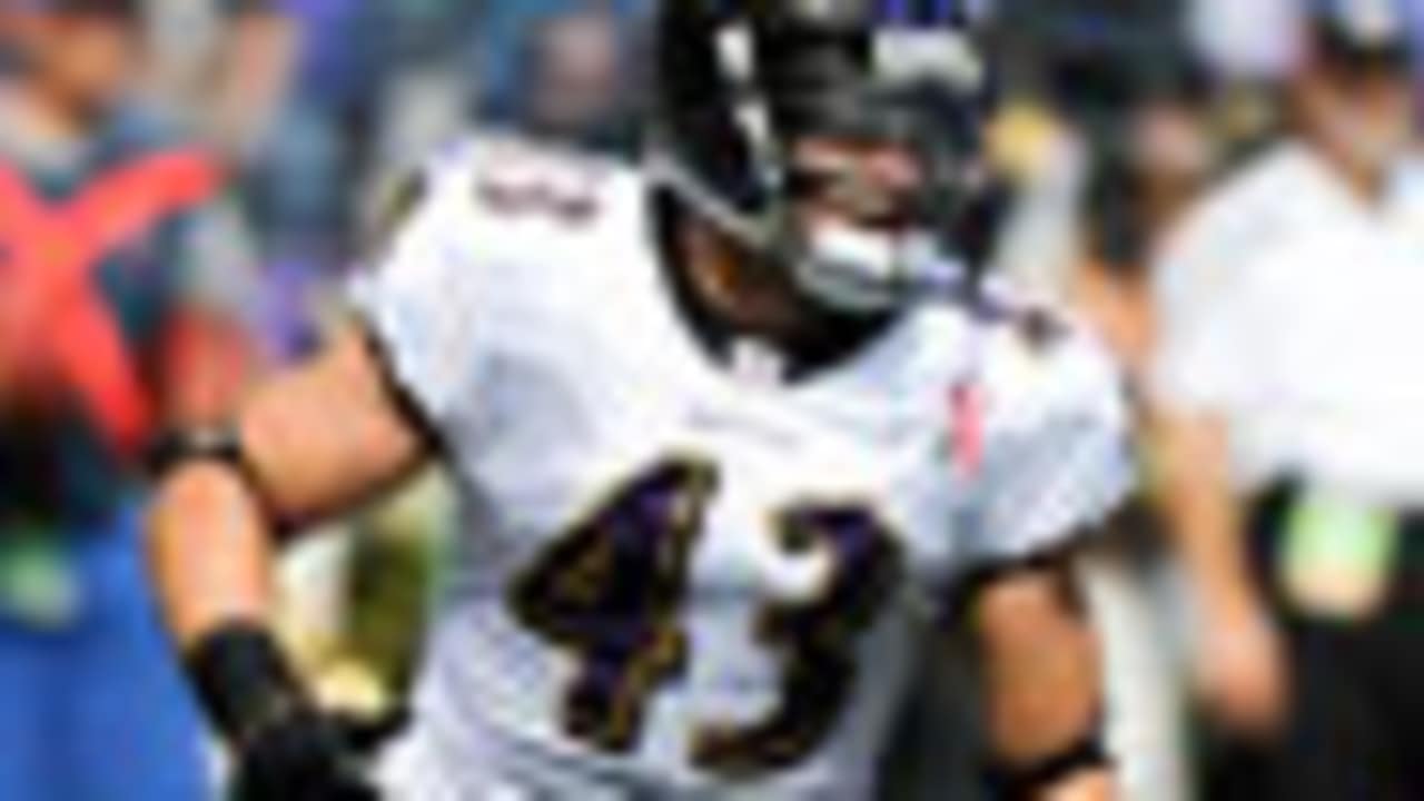 Panthers sign S Nakamura