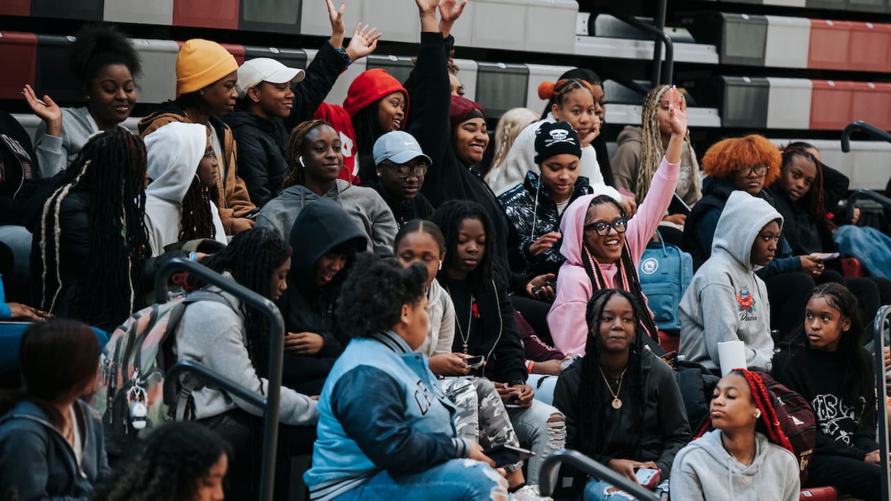TSE staff meet with students at Harding High School for Women's History ...