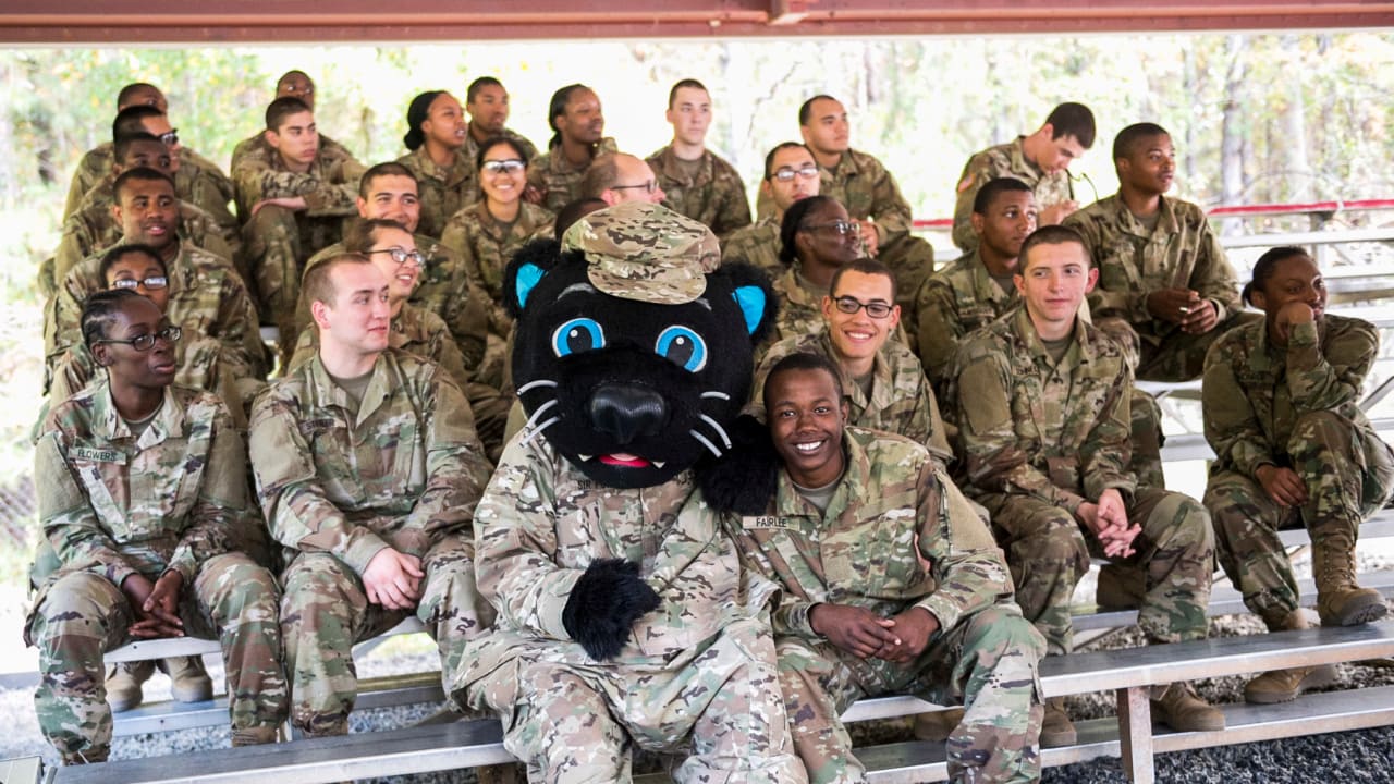 USAA Salute to Service Photos
