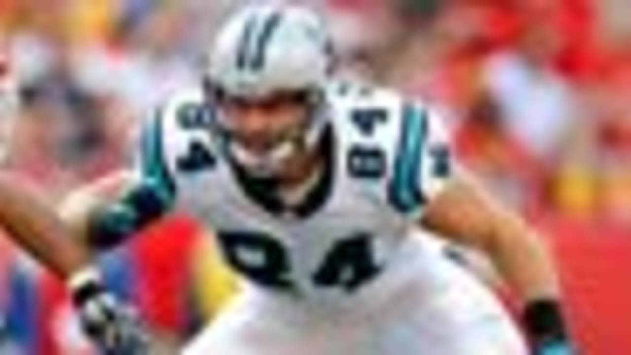 Panthers re-sign TE Hartsock