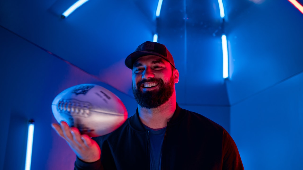 Matt Ioannidis on set with the Panthers