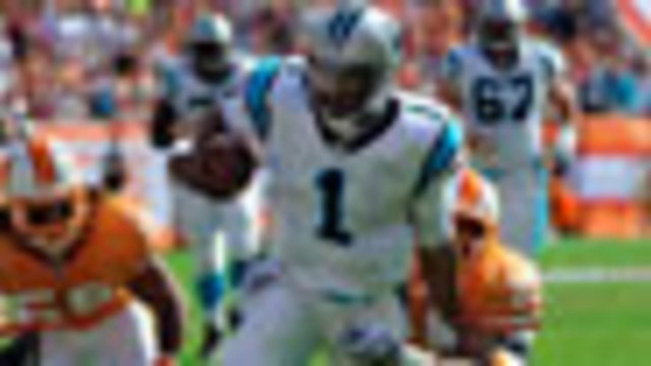 Panthers blast Buccaneers