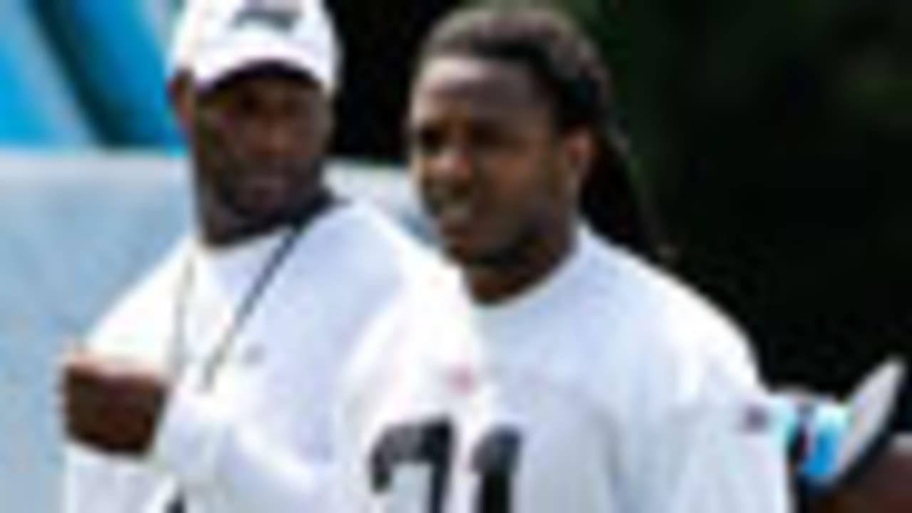 Hogan makes practice debut