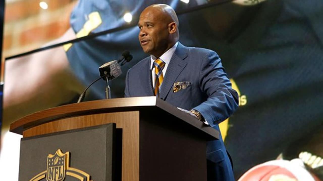 Devin Funchess announcement