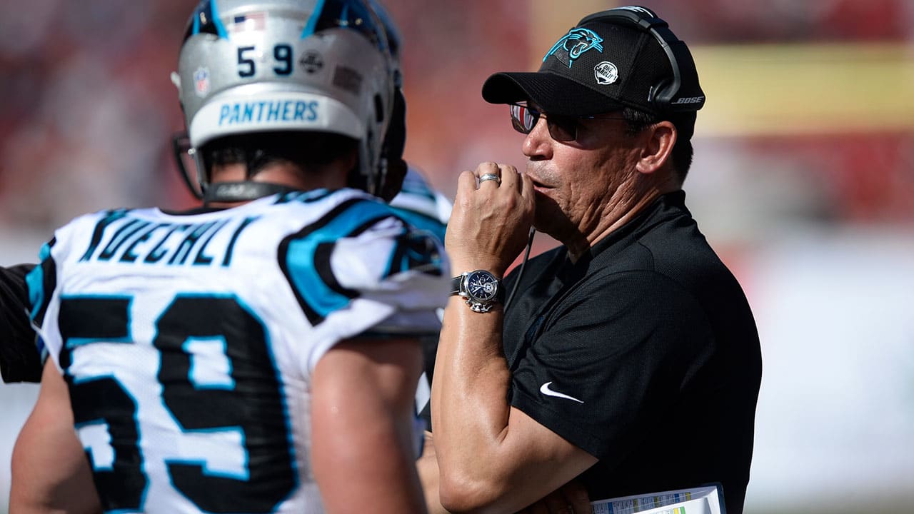 Rivera takes different approach with defense, but losing skid continues