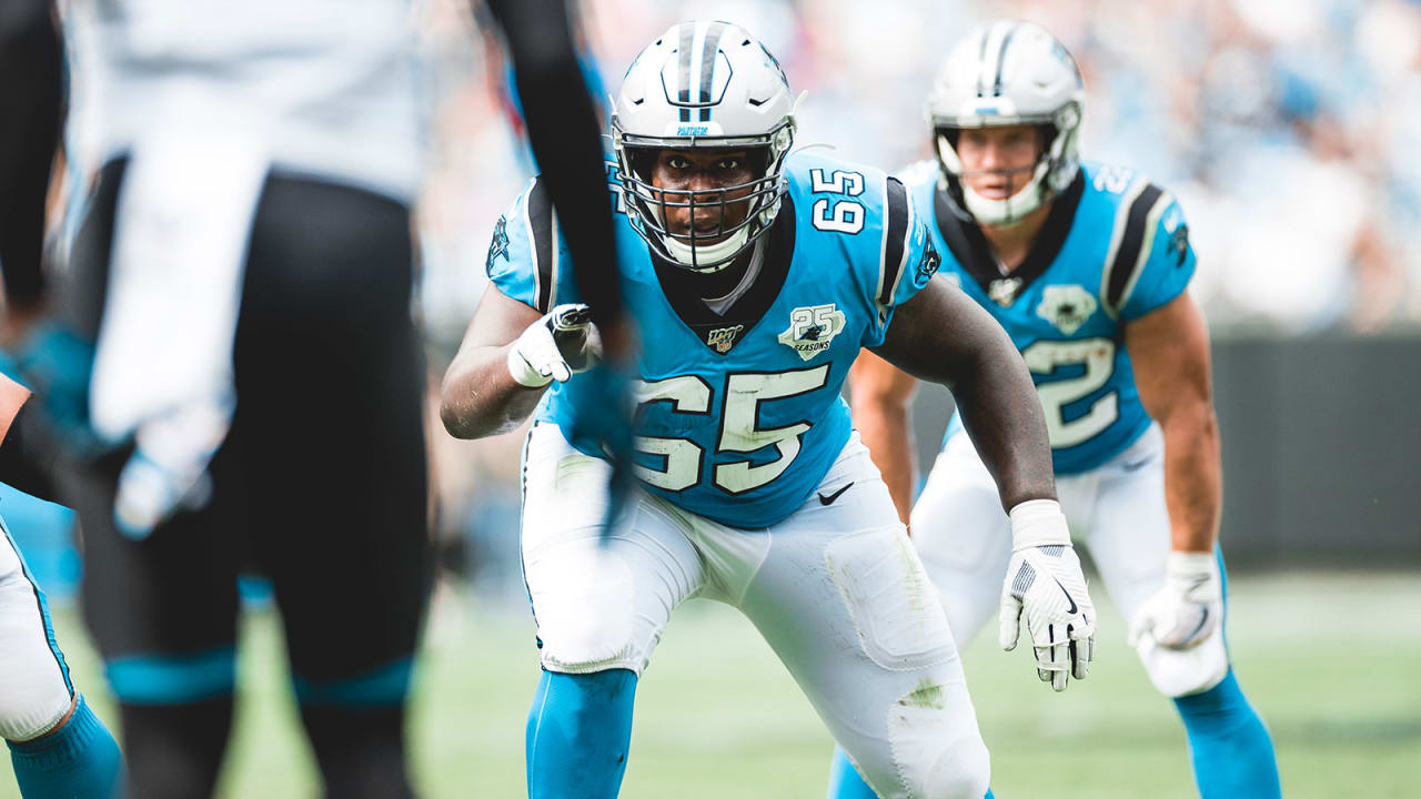 Rookie Dennis Daley holds his own in his first NFL start