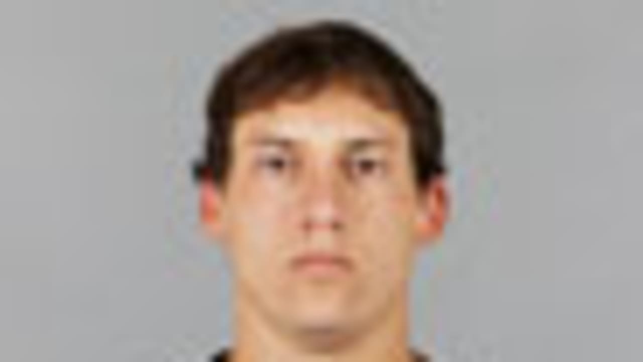 Panthers sign four players for 2012