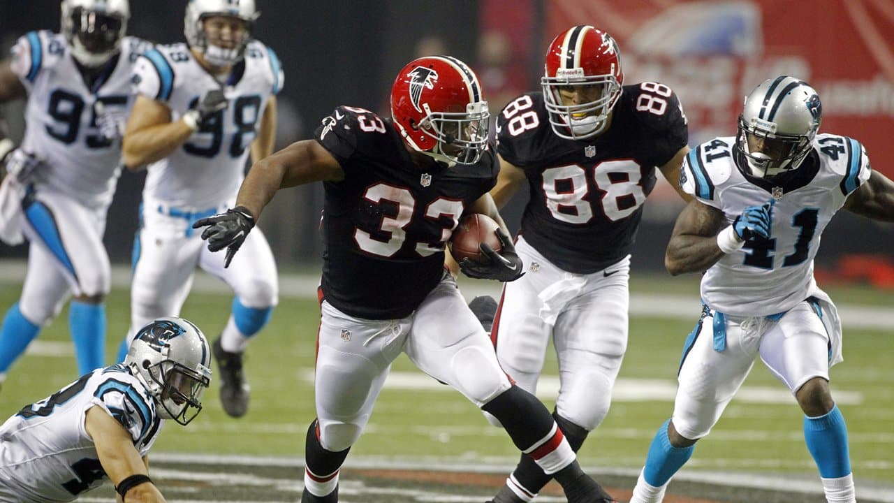 Falcons 30, Panthers 28