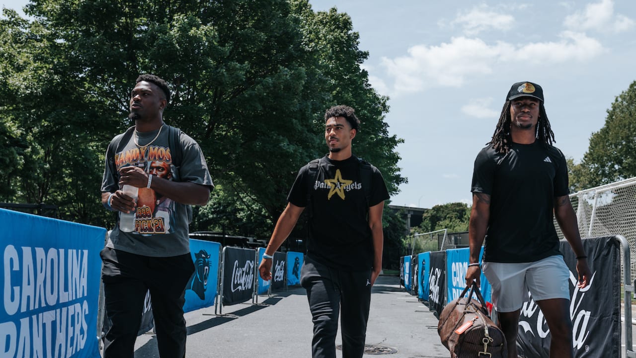 Panthers arrive for first preseason matchup against the Jets