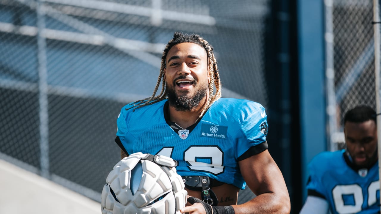 PHOTOS: Player walkouts before first joint practice in New England