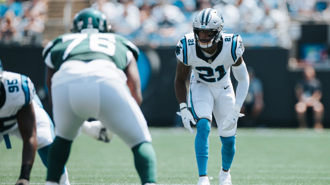 In-game photos: Panthers vs. Jets