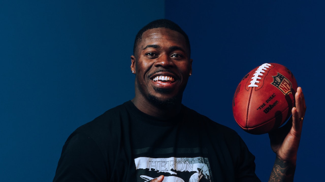 Free Agency 2023: DeShawn Williams on set with Carolina