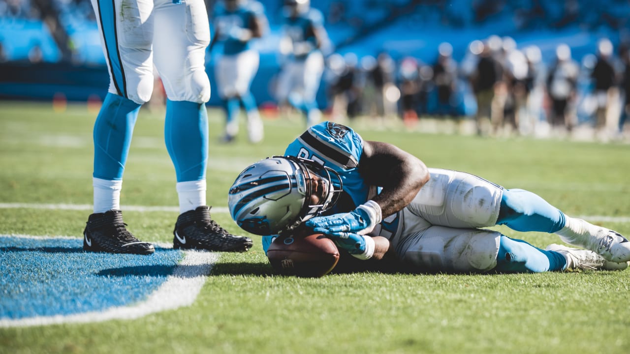 HIGHLIGHT: Mike Davis scores on one-yard TD run