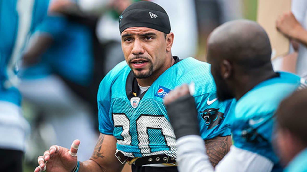 Kurt Coleman loving, learning from offense