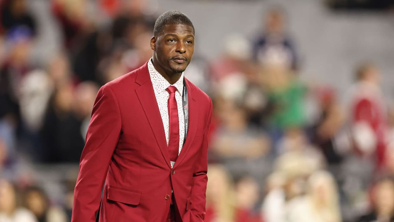 Panthers agree to terms with Adrian Wilson as vice president of player ...