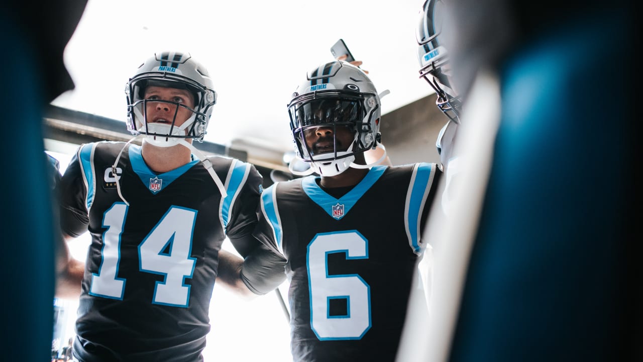 Sam Darnold to start, PJ Walker to back up against Seahawks