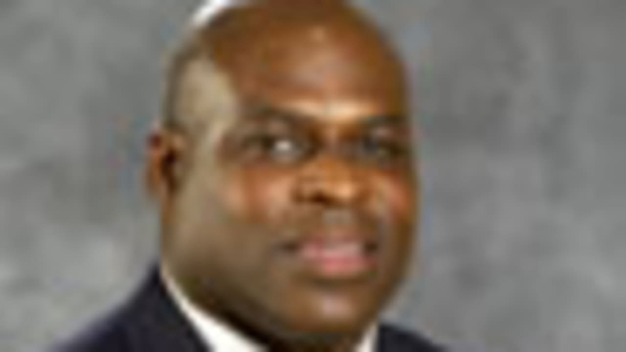 Rodgers named assistant special teams coach