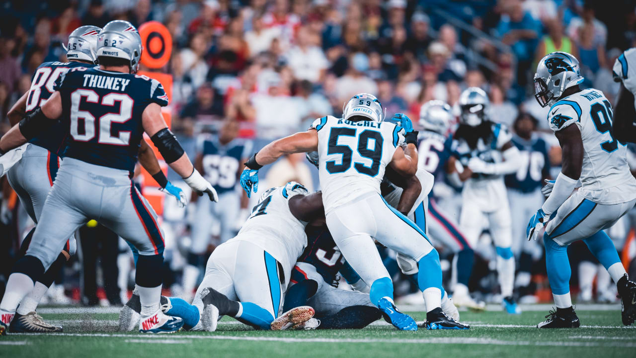 Game Action: Panthers at Patriots
