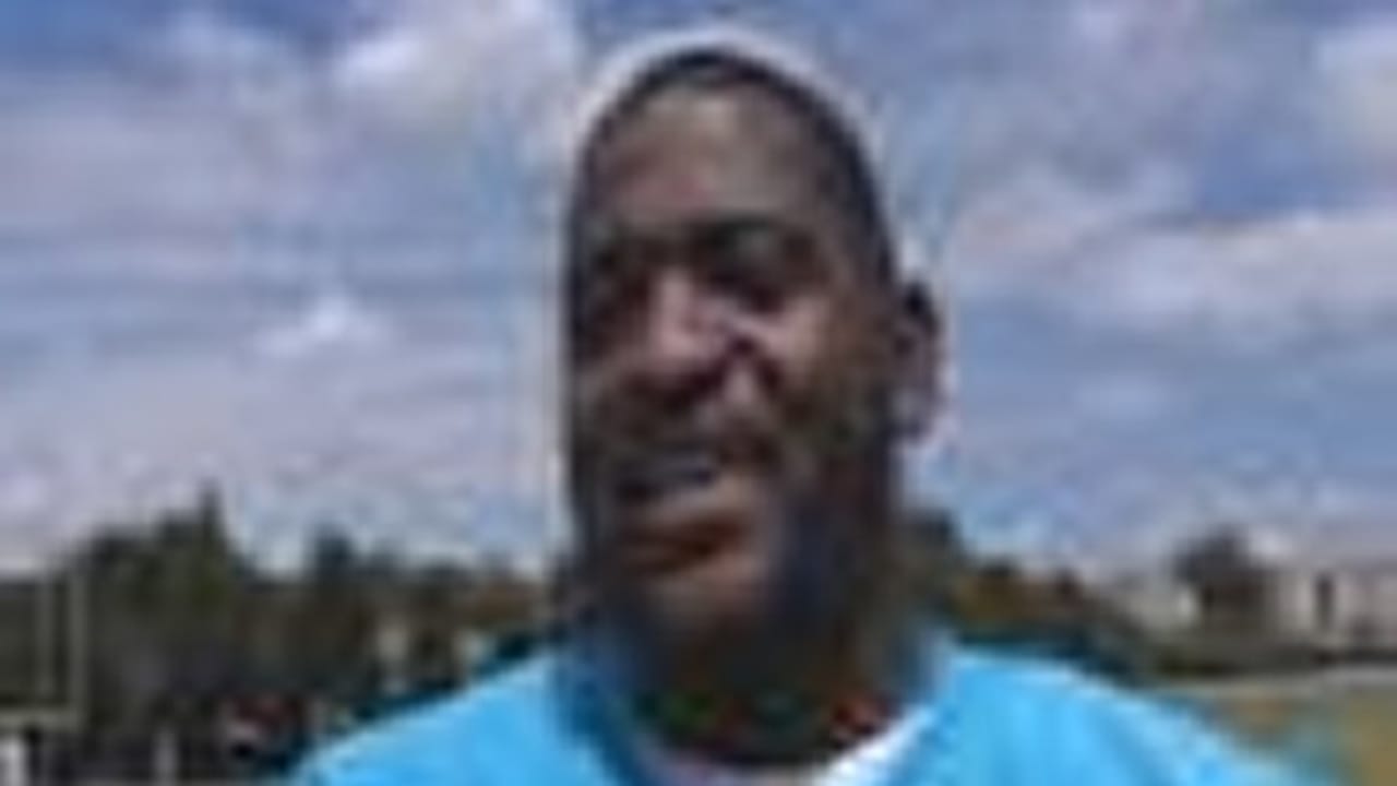 Defensive tackle Louis Leonard joins the Panthers