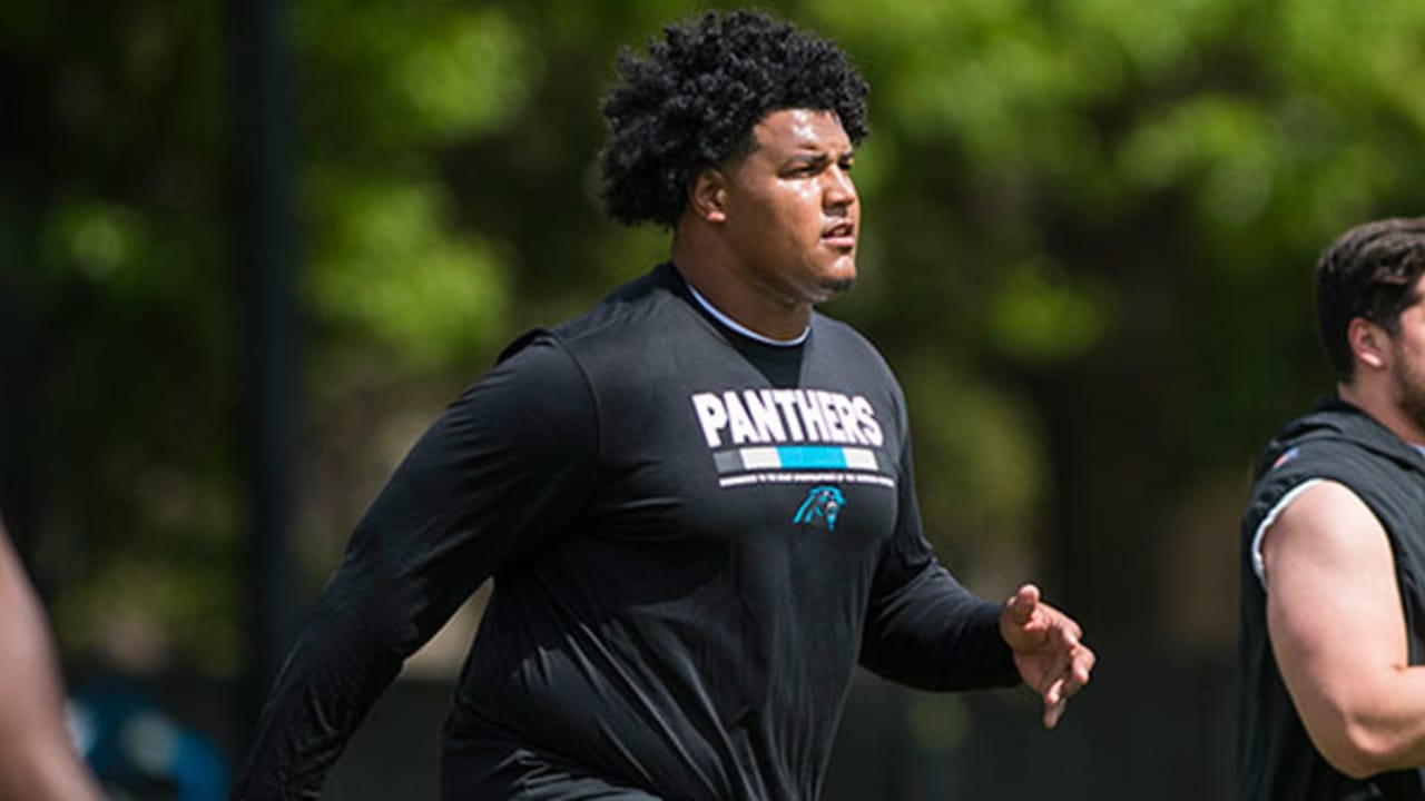 After long journey, Zach Banner makes it for Day One