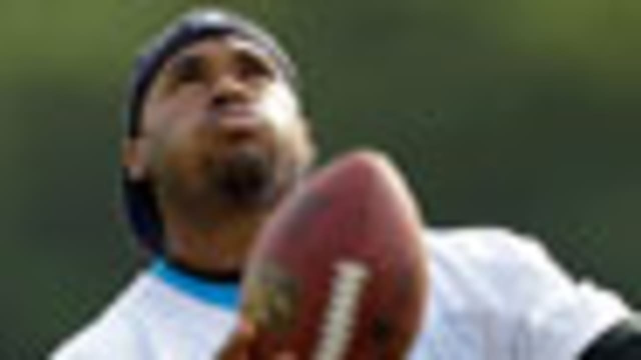 Smith makes practice debut