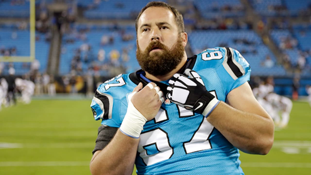 Ryan Kalil, Gino Gradkowski placed on IR
