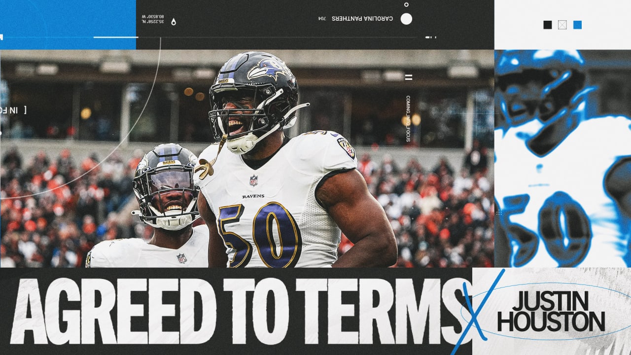 Panthers agree to terms with Justin Houston