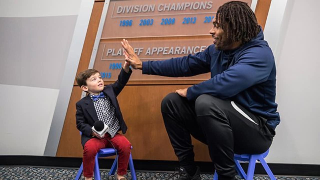 Kids Club Reporter: One-on-One with Julius Peppers