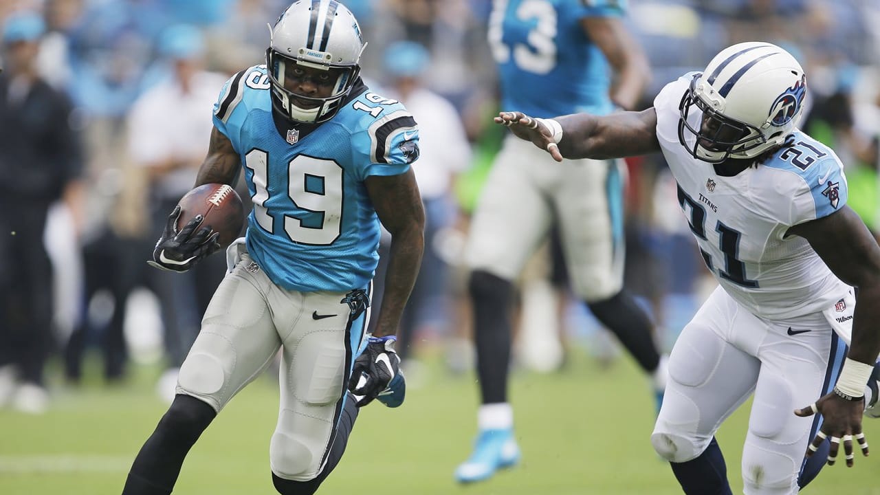 Photos: Panthers at Titans