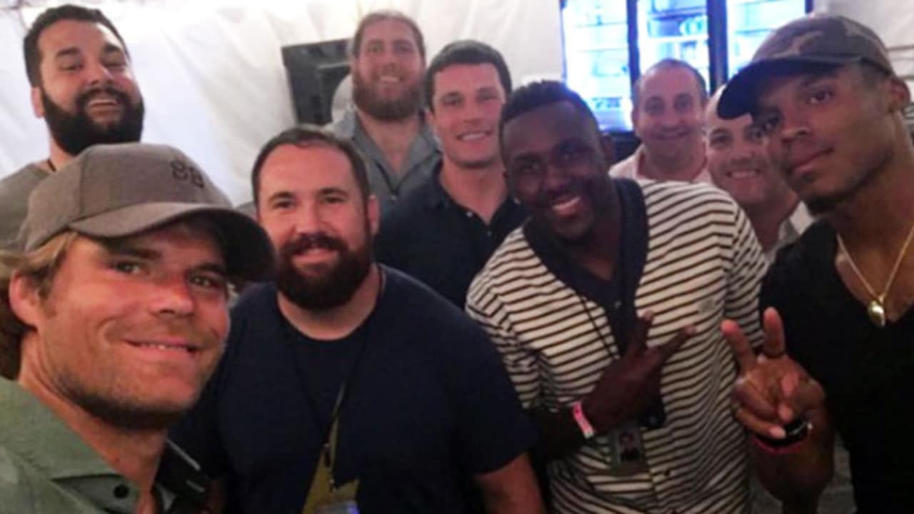 Greg Olsen leads road trip to Raleigh