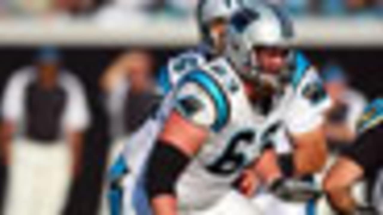 Panthers sign pair of offensive linemen