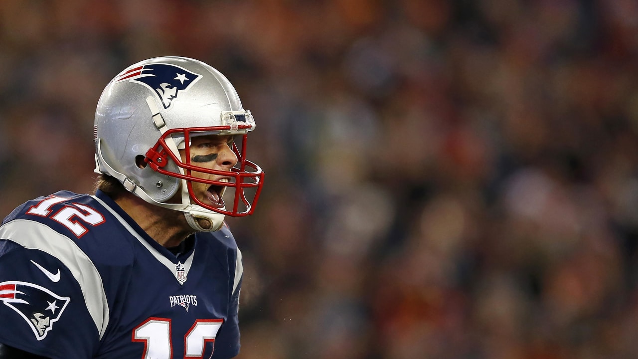 Game Day Photos: Chiefs at Patriots - Divisional Playoffs